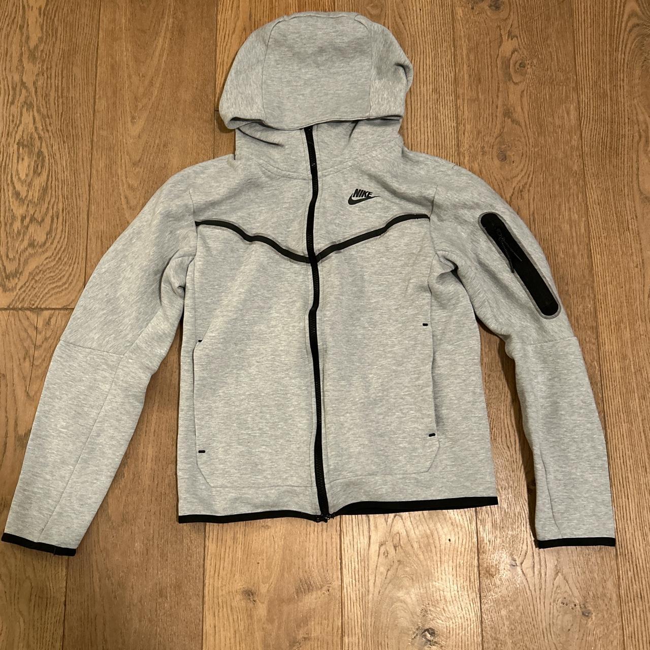 small grey nike tech fleece. - Depop
