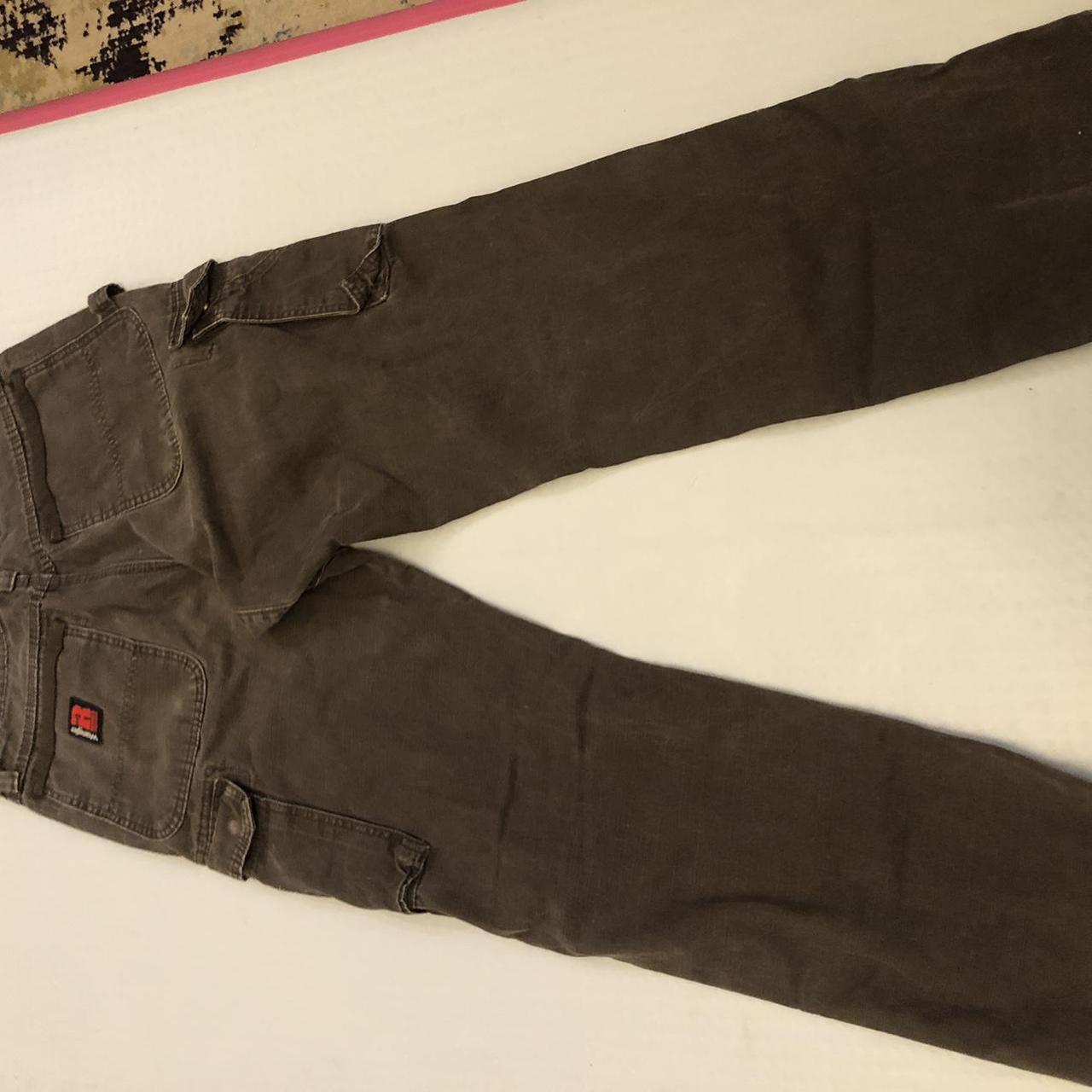 Wrangler Riggs workwear cargo pants Small stain and... - Depop