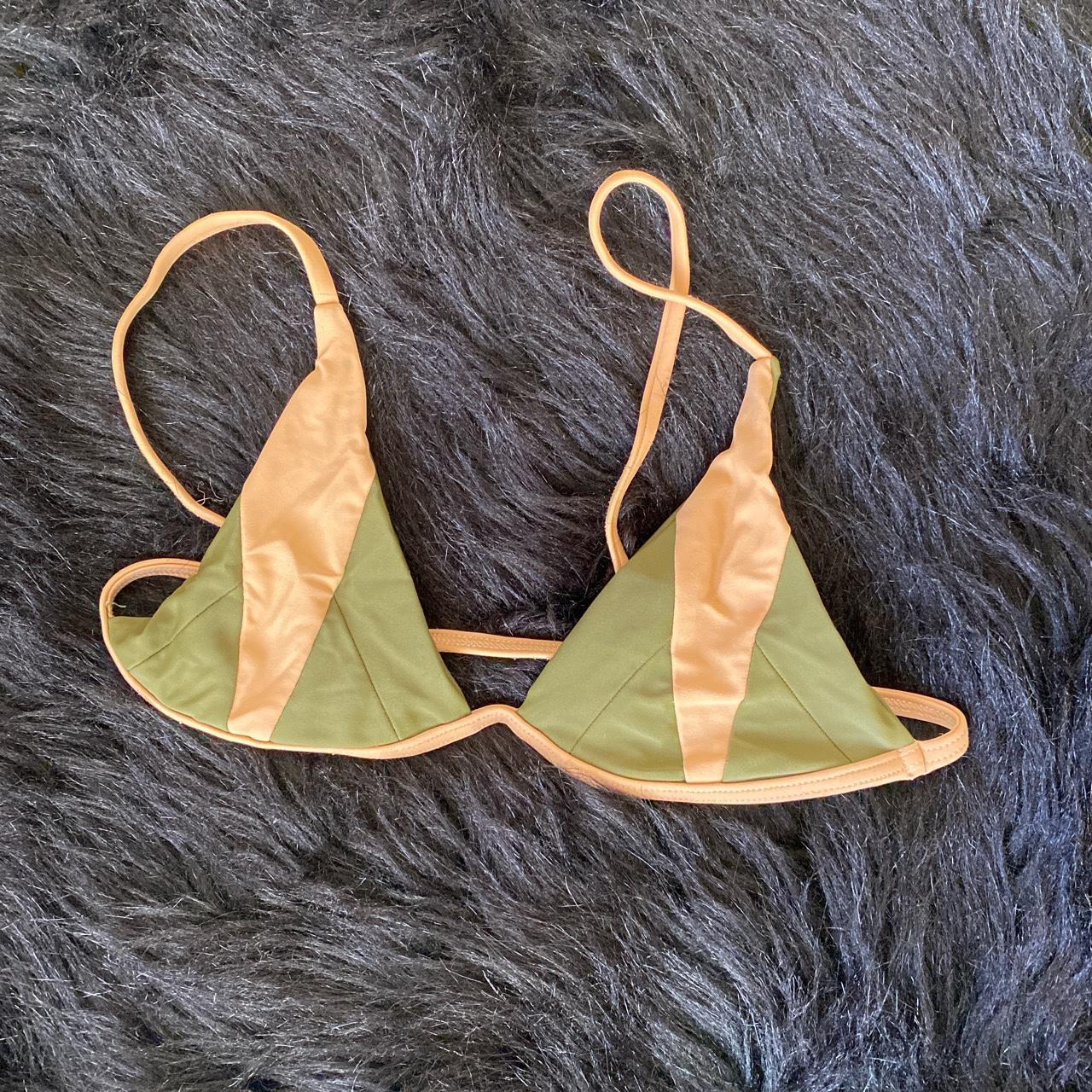 Tiny bathing suit top - probably around an XXS - Depop