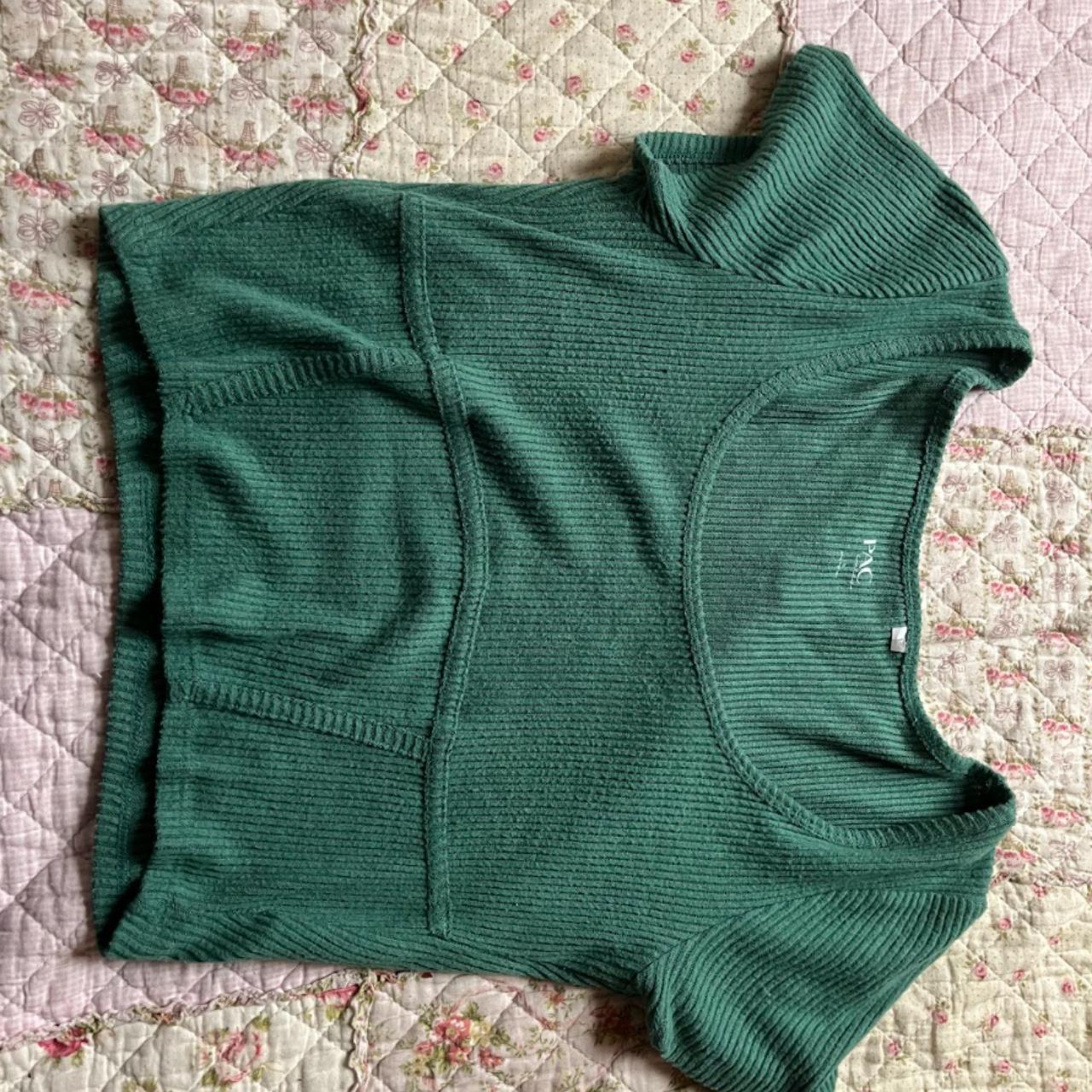 Pacsun Green Top - Depop