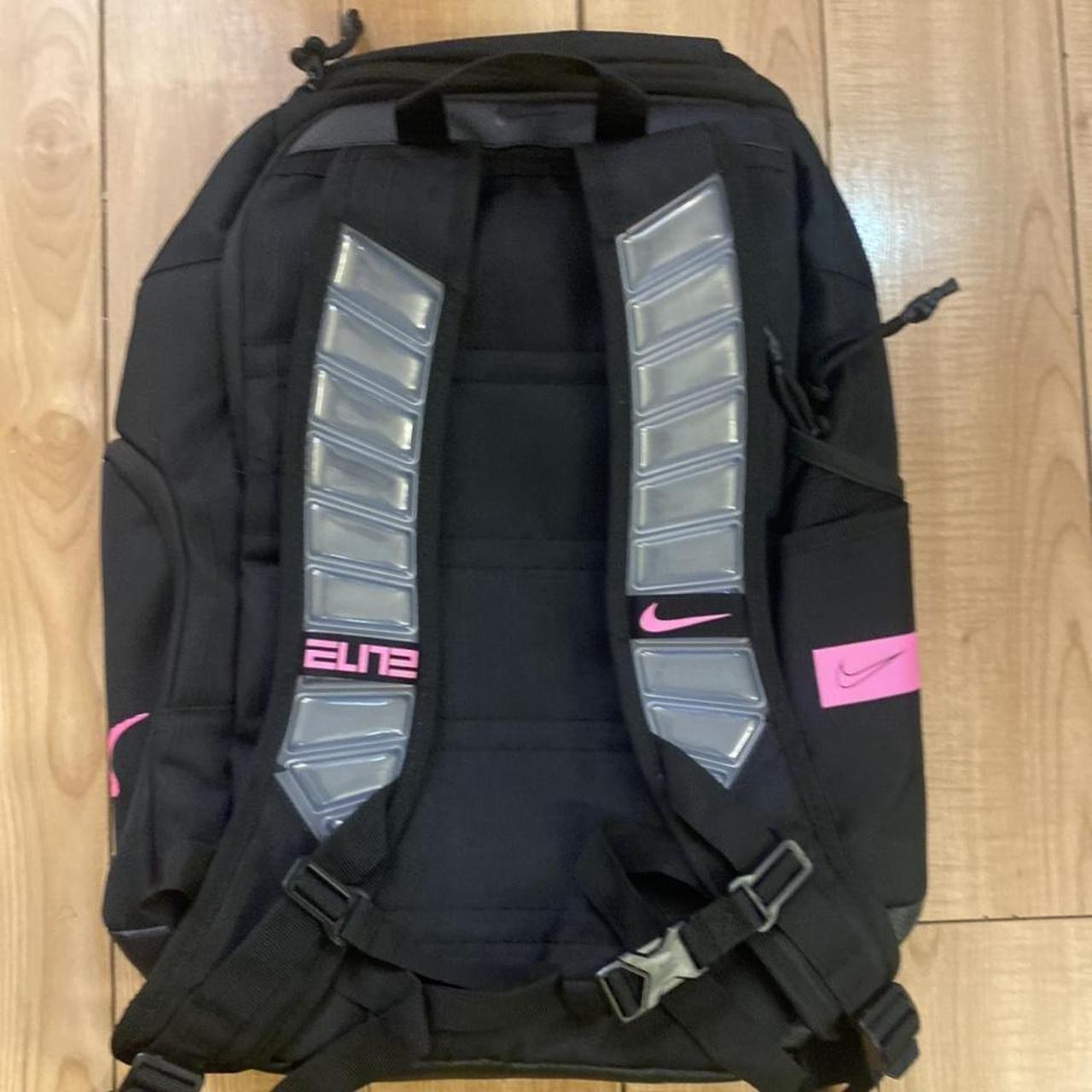 Nike Elite Backpack Kay Low LIMITED EDITION - Depop