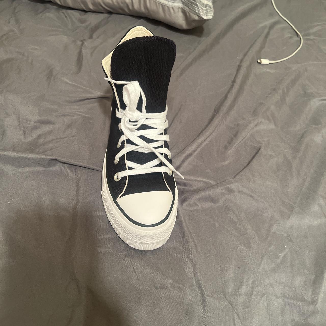 platform black and white converse. size 6 in woman... - Depop