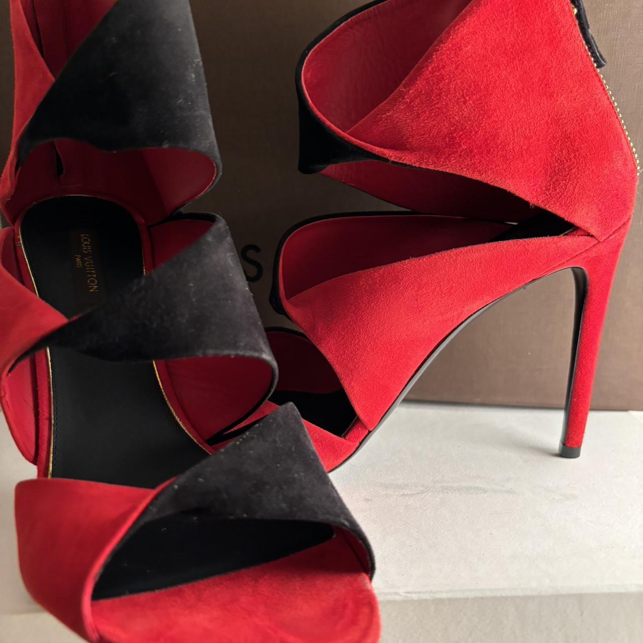 Louis Vuitton black and red heels Only worn a... - Depop