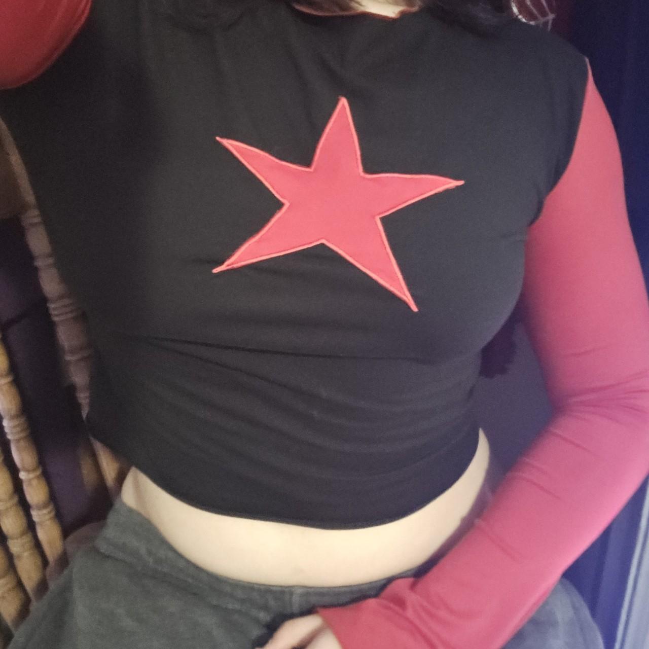 red and black star crop top flared sleeves size large - Depop
