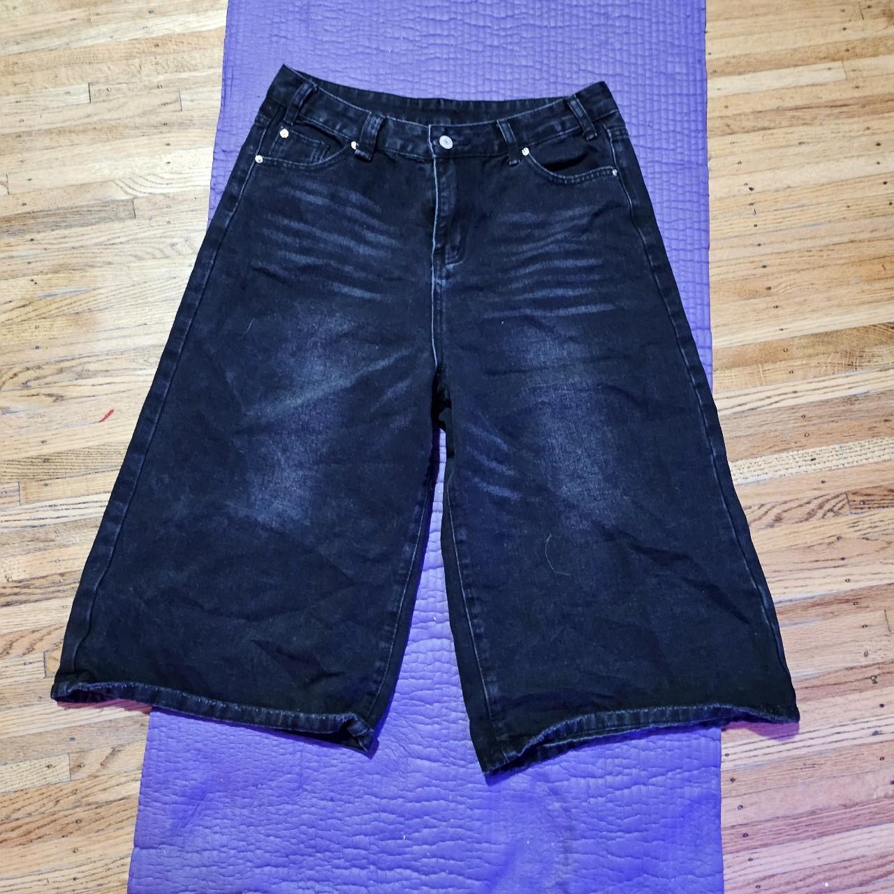 black jorts very baggy size m - Depop