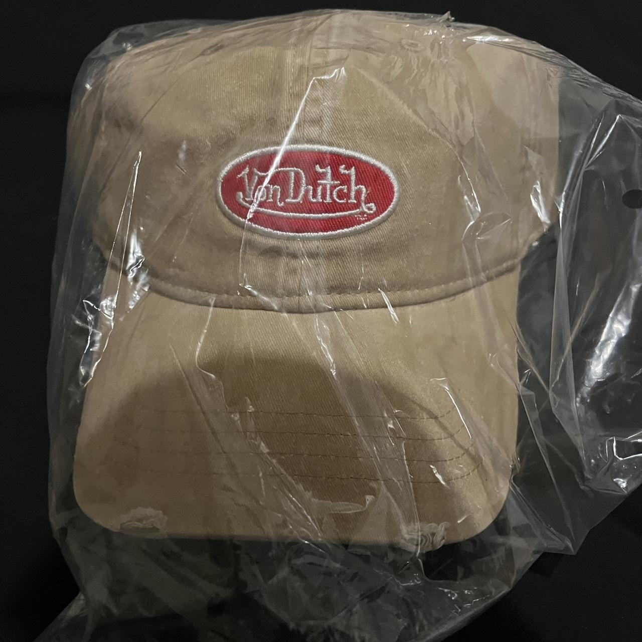 Tan and red Van Dutch cap - Depop