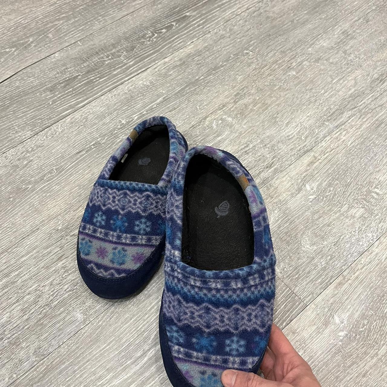 Purple / Blue Acorn Aztec Pattern / Style Fuzzy... - Depop