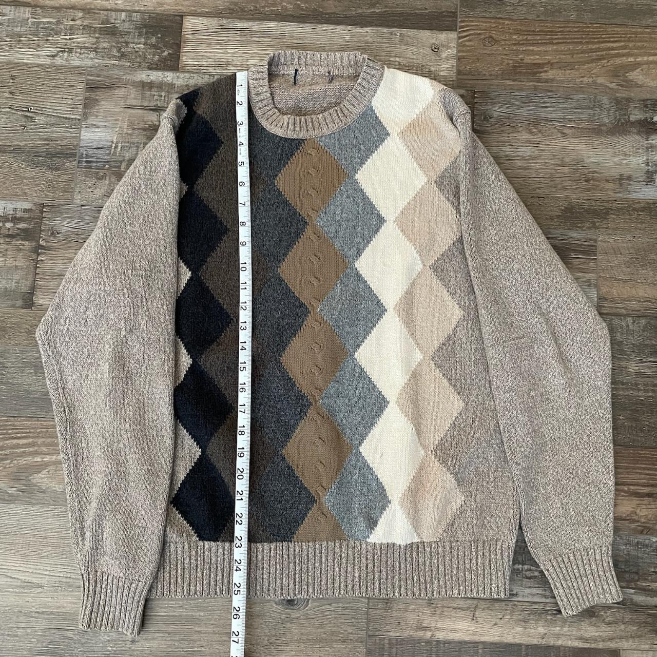 Untagged Earthtone Knit Sweater Fits a medium Top... - Depop