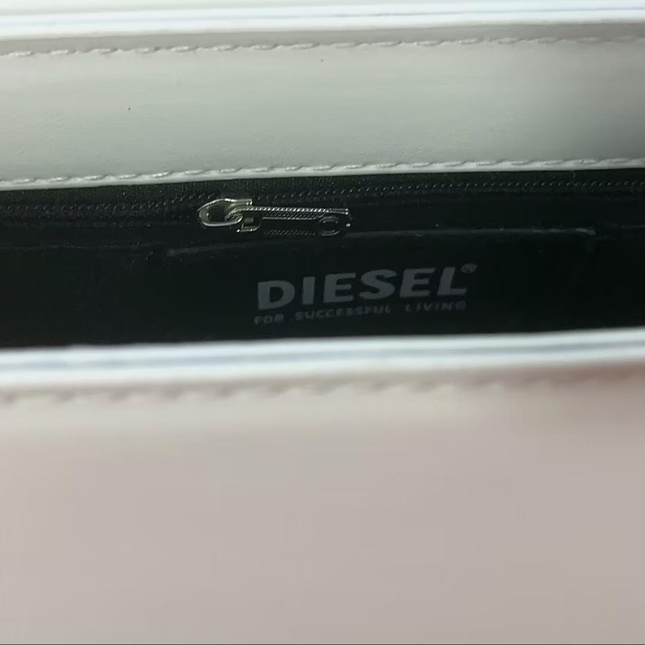 Women Diesel bag Size：20*13cm - Depop