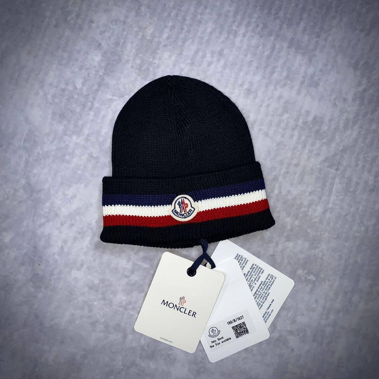 Montclair triocouloir beanie One size £65 - Depop