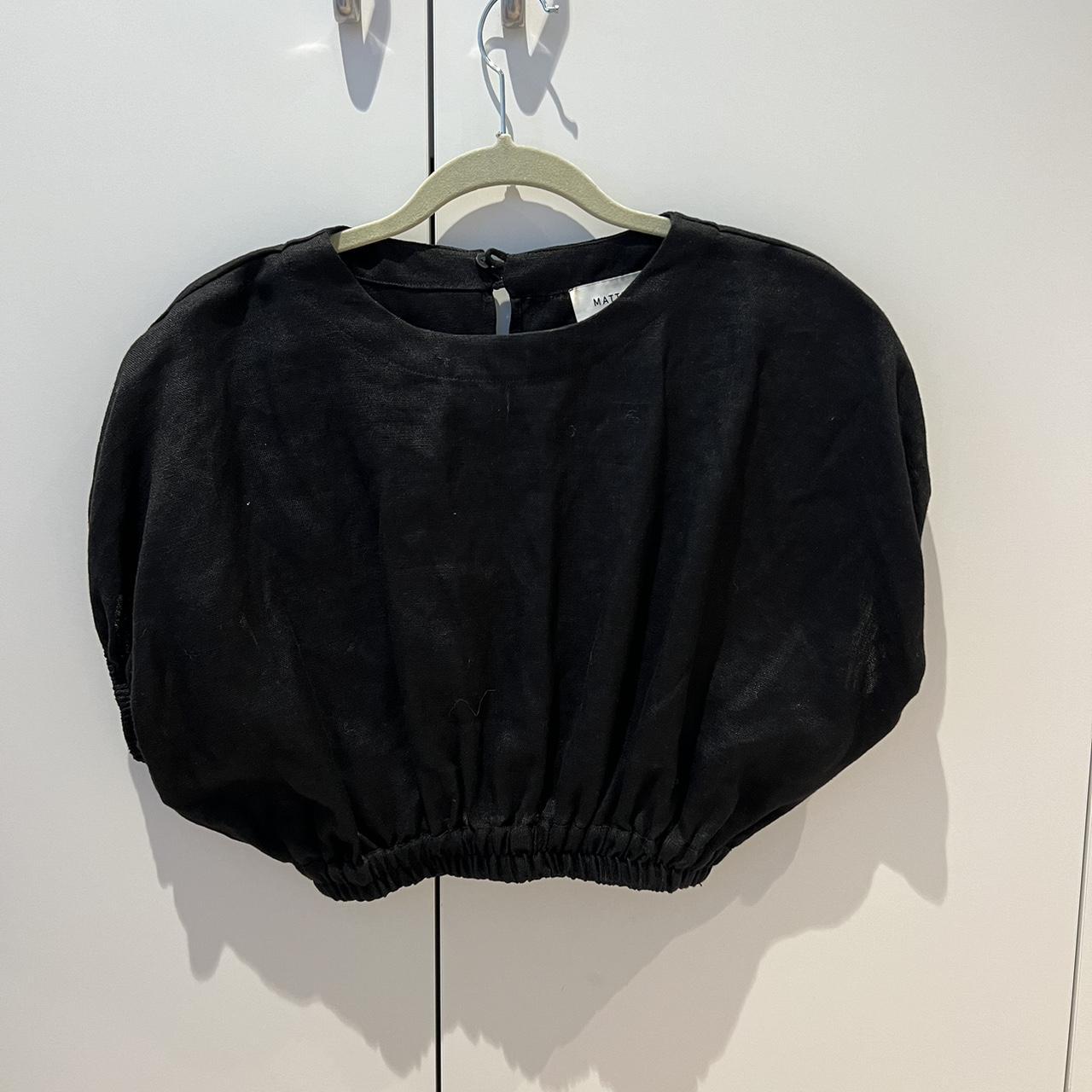 Matteau cropped cocoon top - Depop