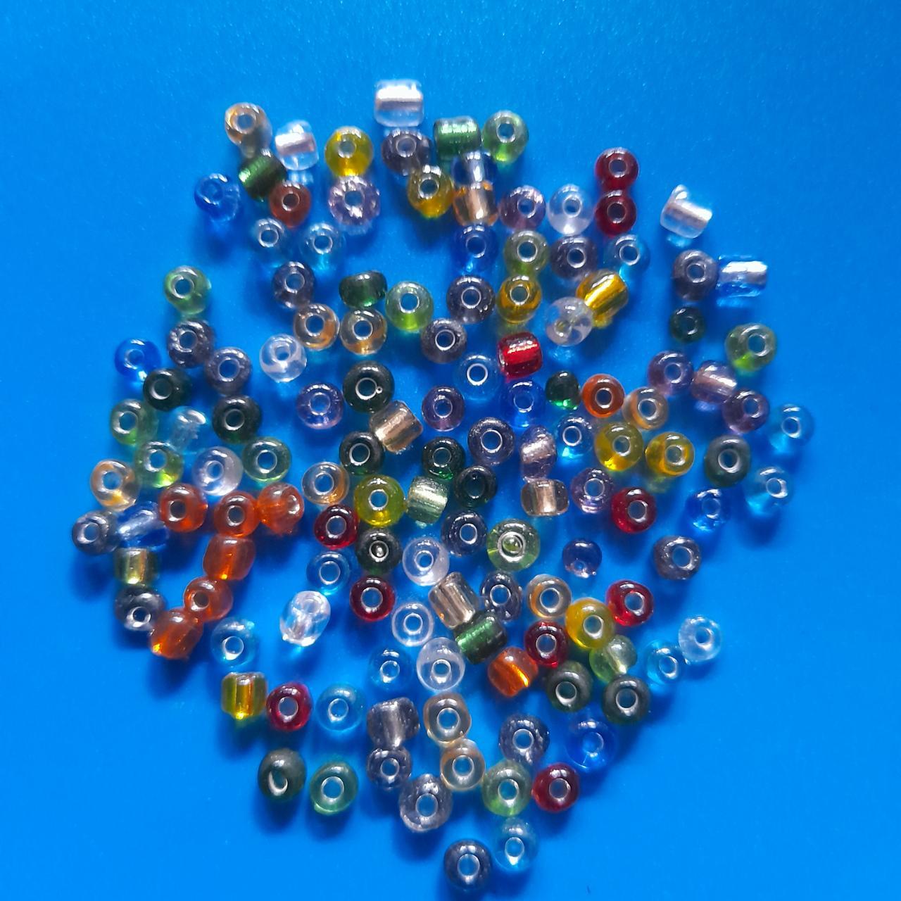 220 small round multicoloured beads. Size 4cm - Depop
