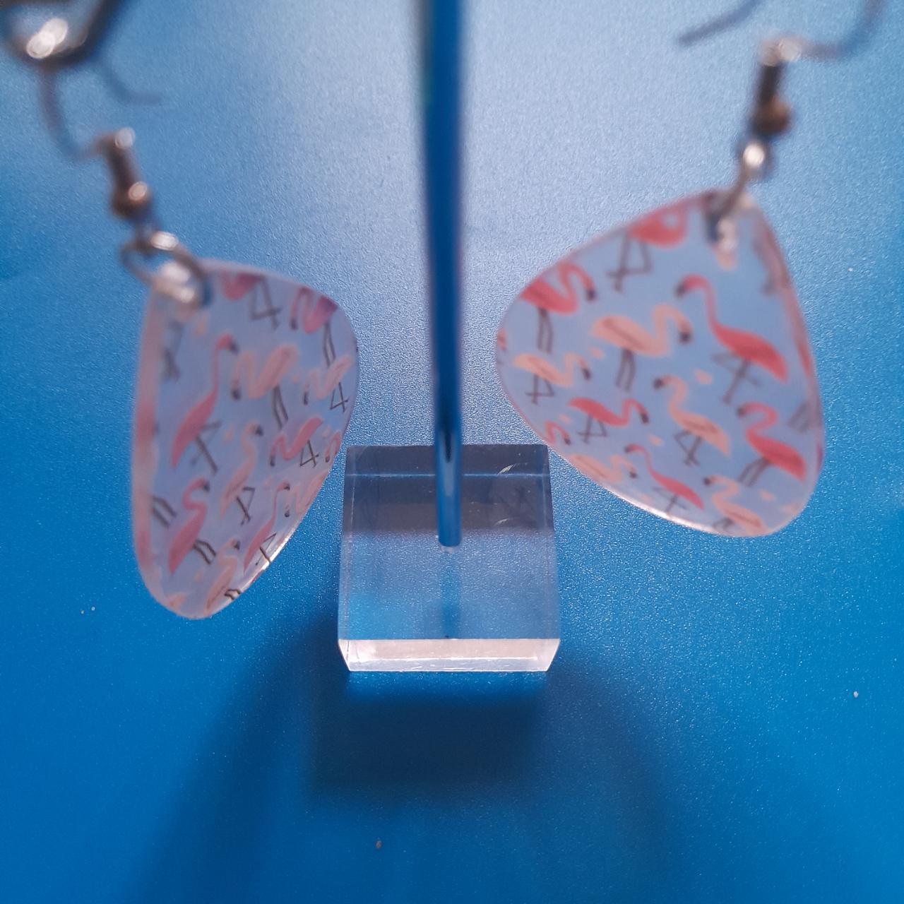 Large transparent teardrop shape with pink flamingo... - Depop