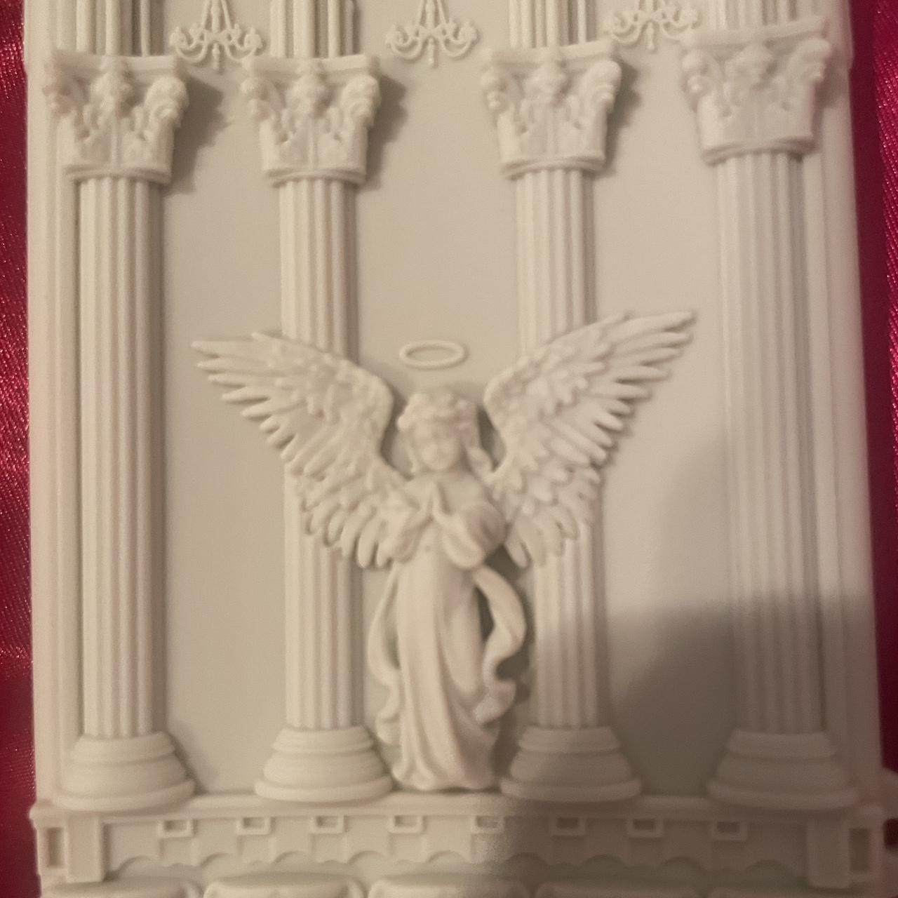 Insanely beautiful iPhone 12 phone case. - Depop