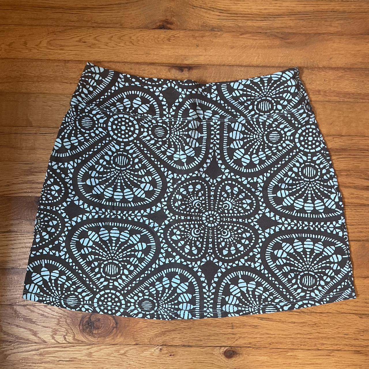 Brown and blue patterned patagonia skirt | Depop