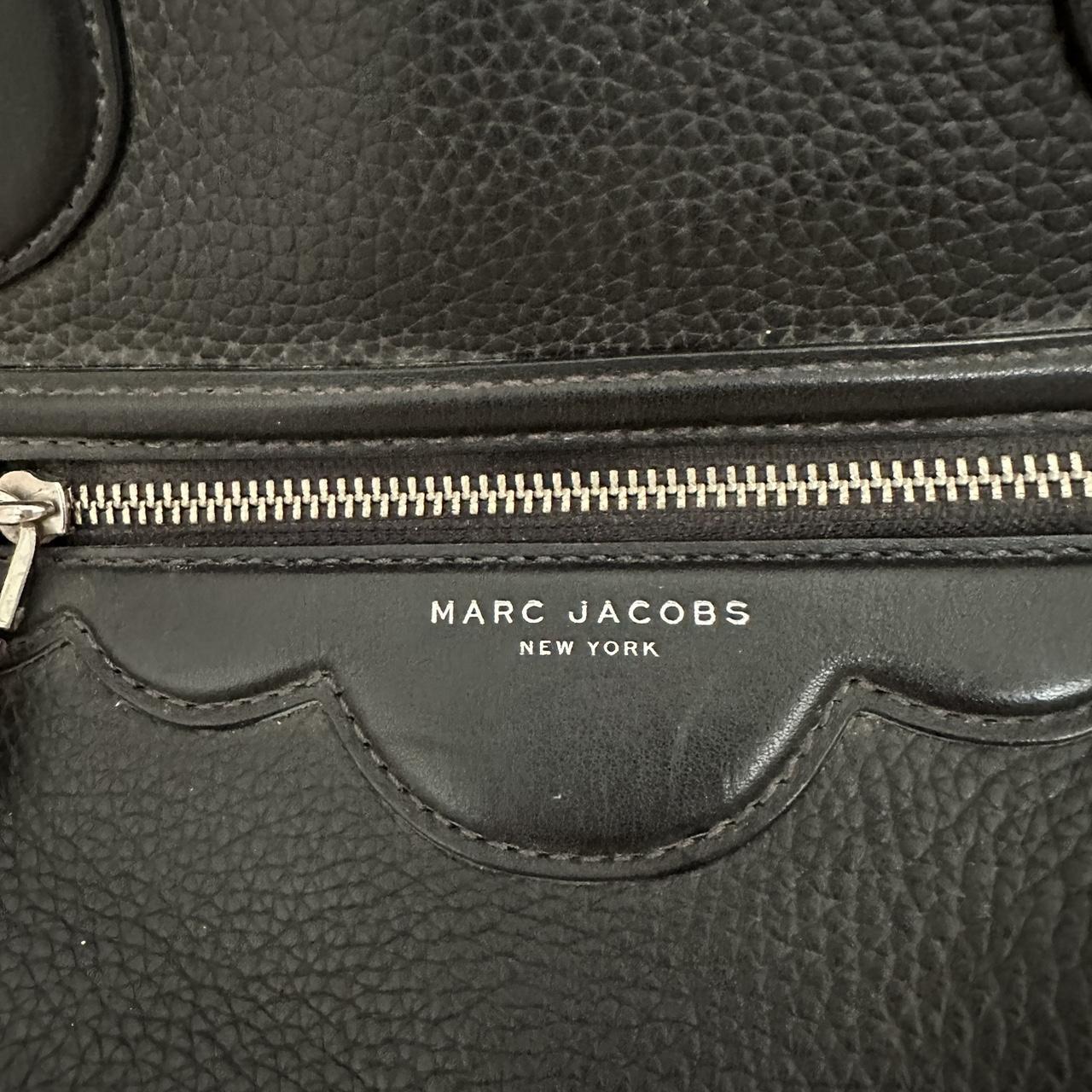 Genuine Marc Jacob’s black leather handbag. Can be... - Depop