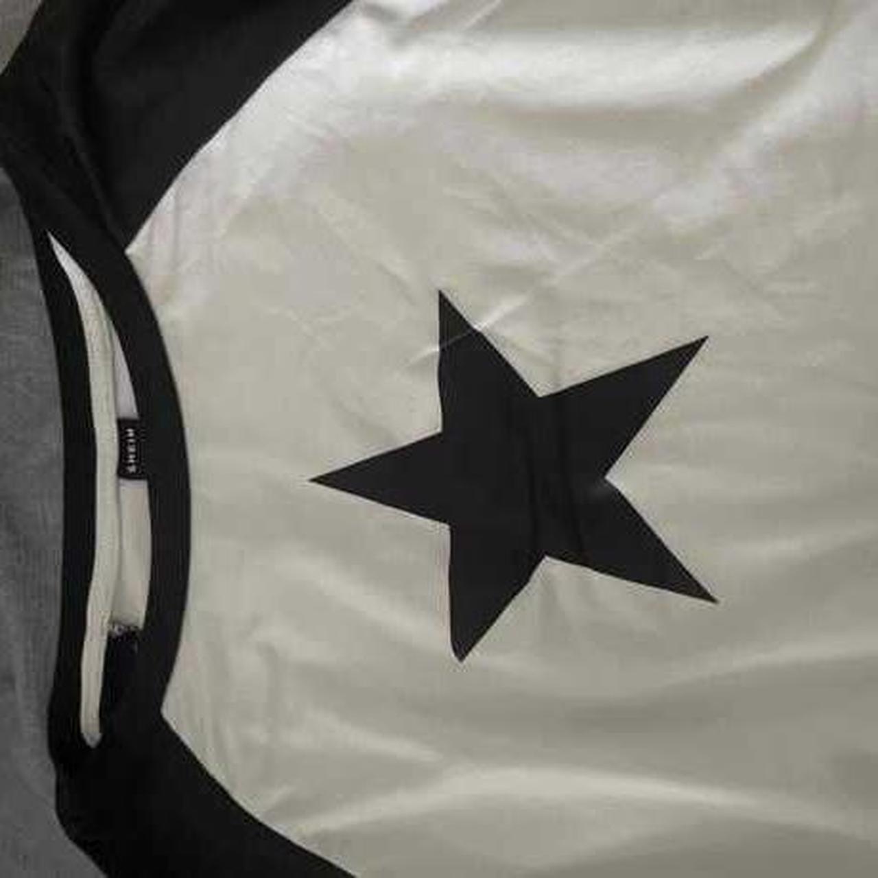 such a pretty long sleeve star shirt!! - Depop