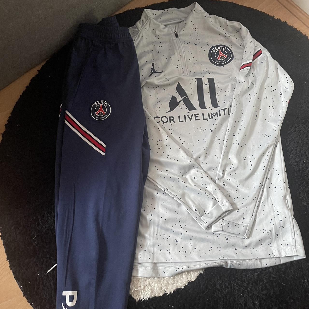 PSG tracksuit No marks NO OFFERS - Depop