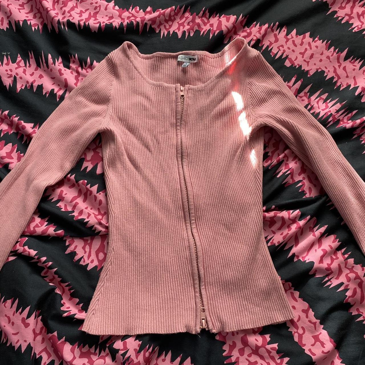 Y2K tight fitting jacket Super comfortable and cute... - Depop