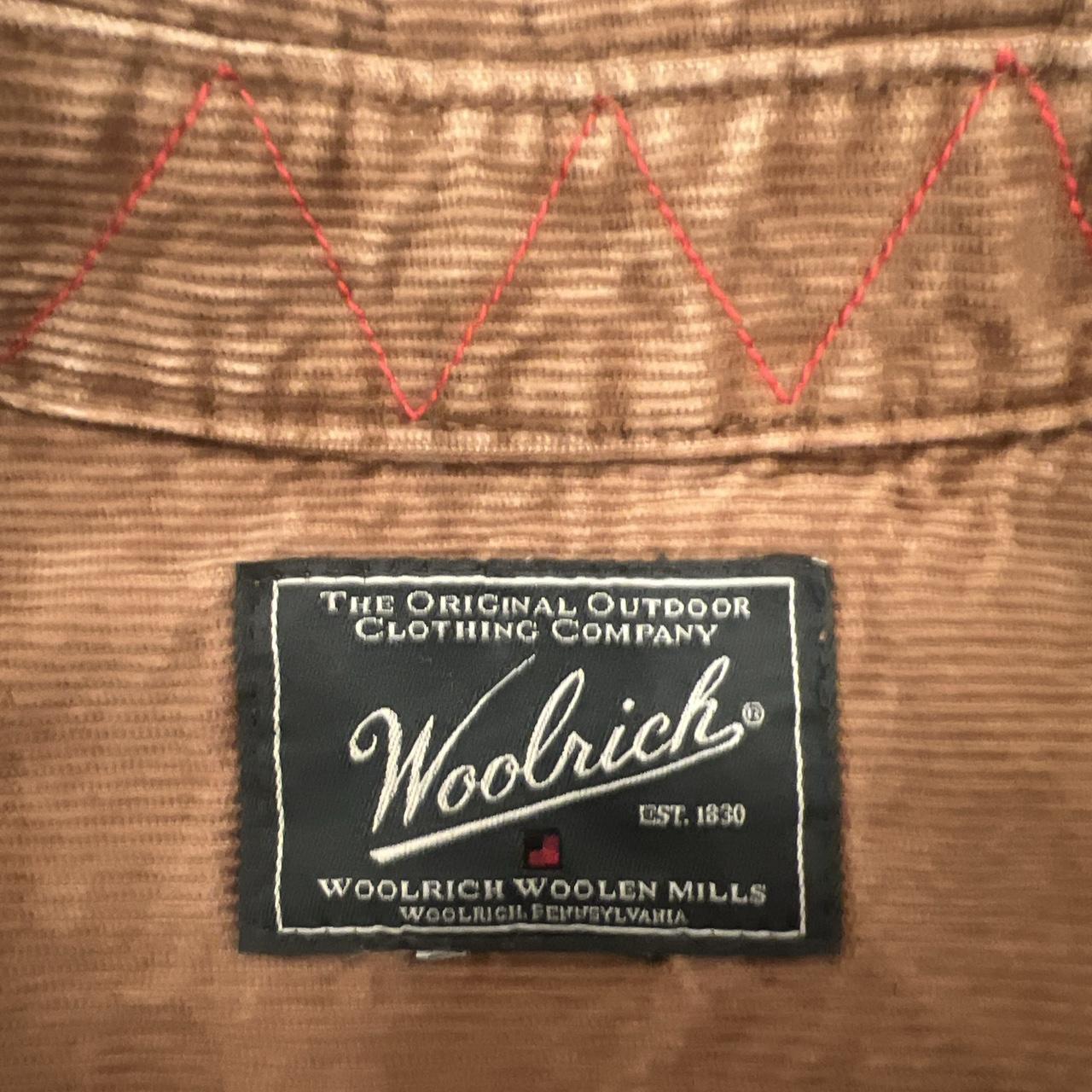 Large VTG Woolrich Corduroy Button Down, Very good... - Depop Large VTG Woolrich Corduroy Button Down, Very good... - Depop