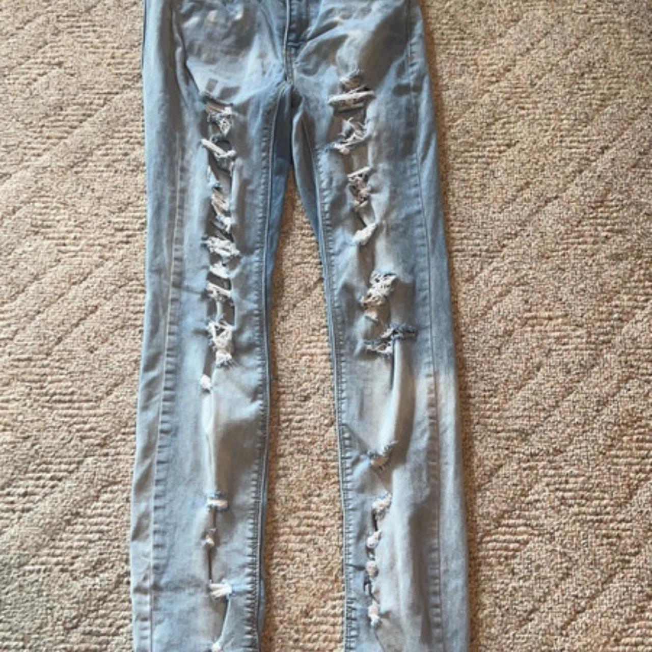 JeaSkinny jeansly wore a few times - Depop