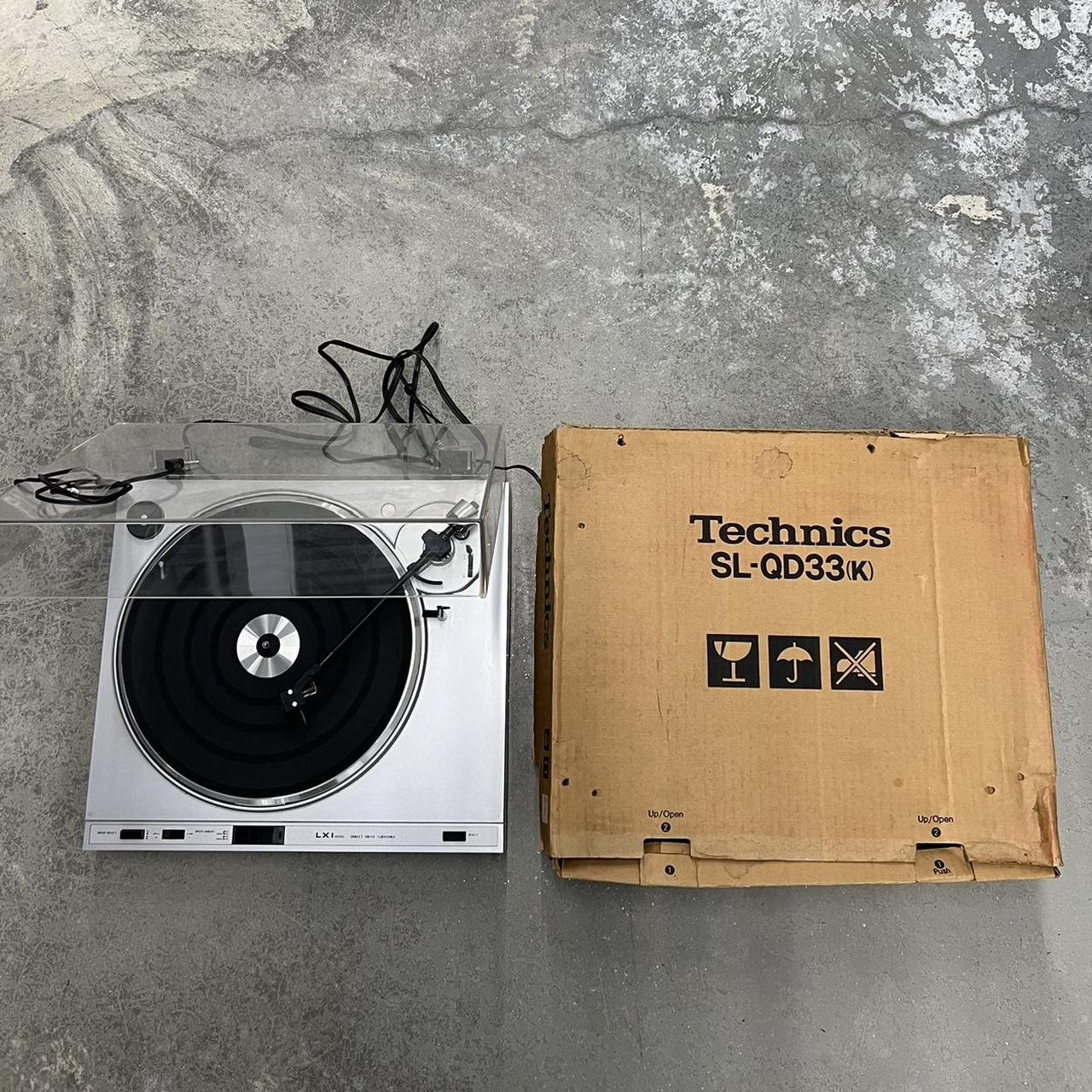 Vintage Technics SL-QD33 turntable Vintage record... - Depop