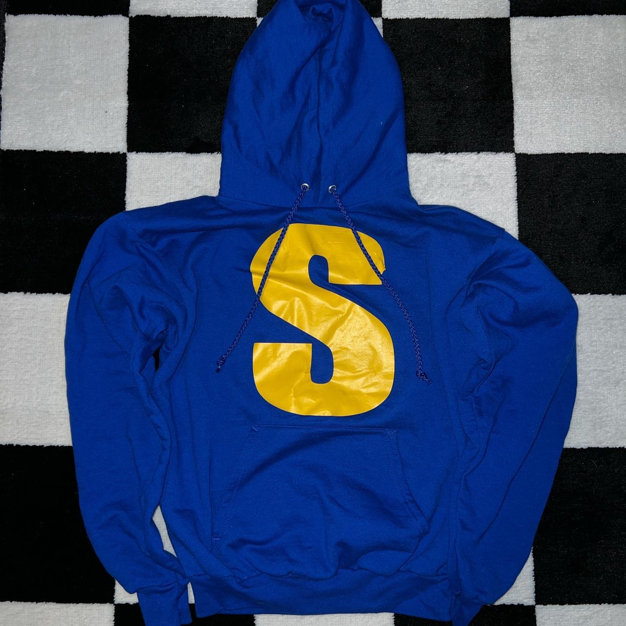 Vintage "S" logo hoodie. Has a 90's type fit to it.... - Depop