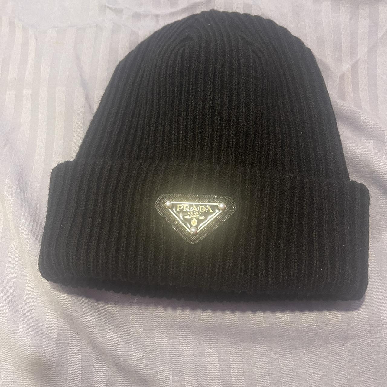 Prada beanie - Depop