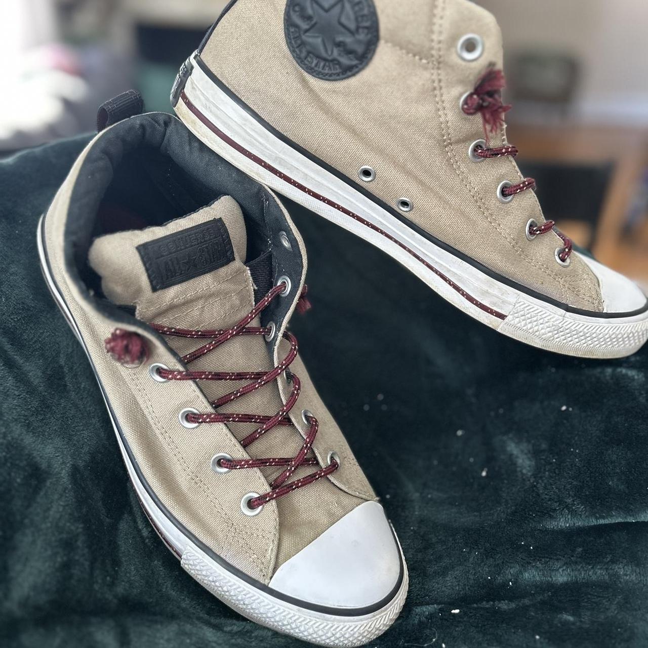 EUC Mens tan Converse chucks - Depop