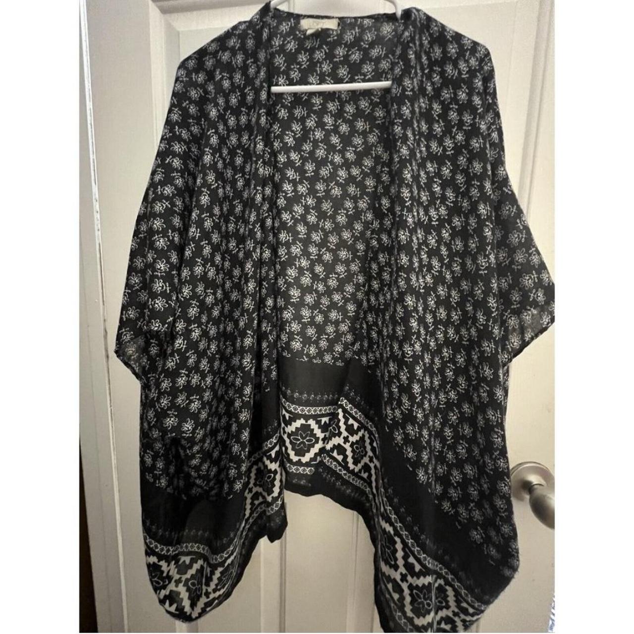 Ann TaylorLOFT shawl wrap coverup bohemian chic one... - Depop