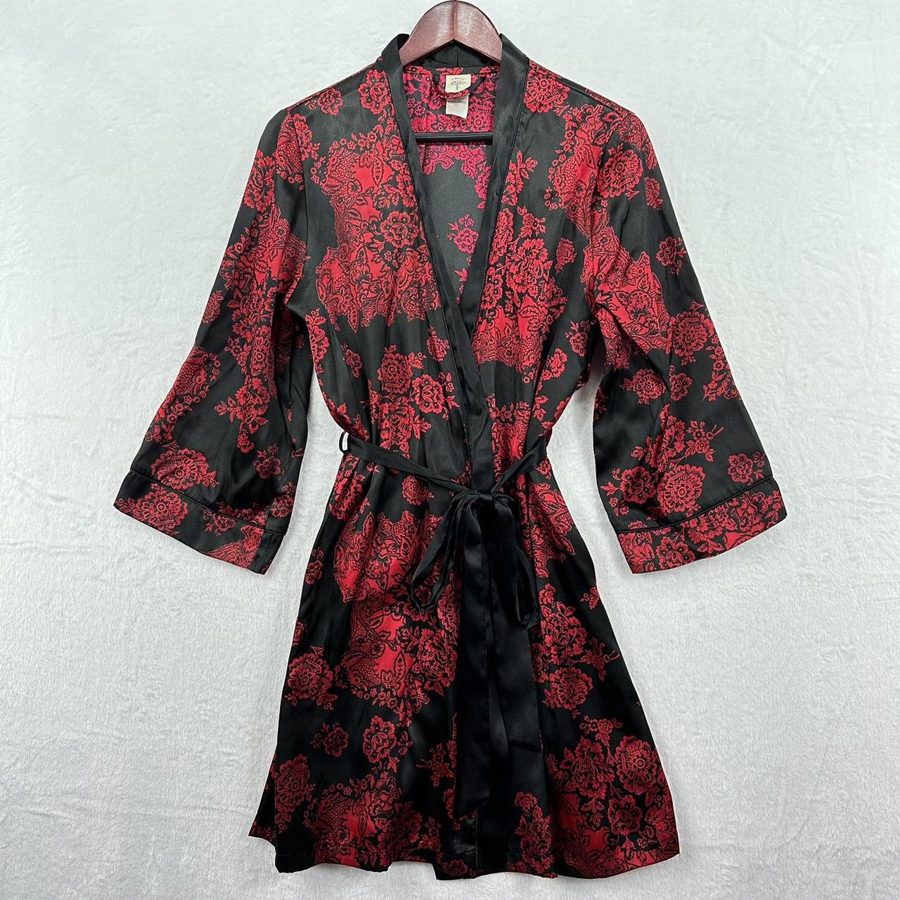 In Bloom by Jonquil Women's Black and Red Robe | Depop