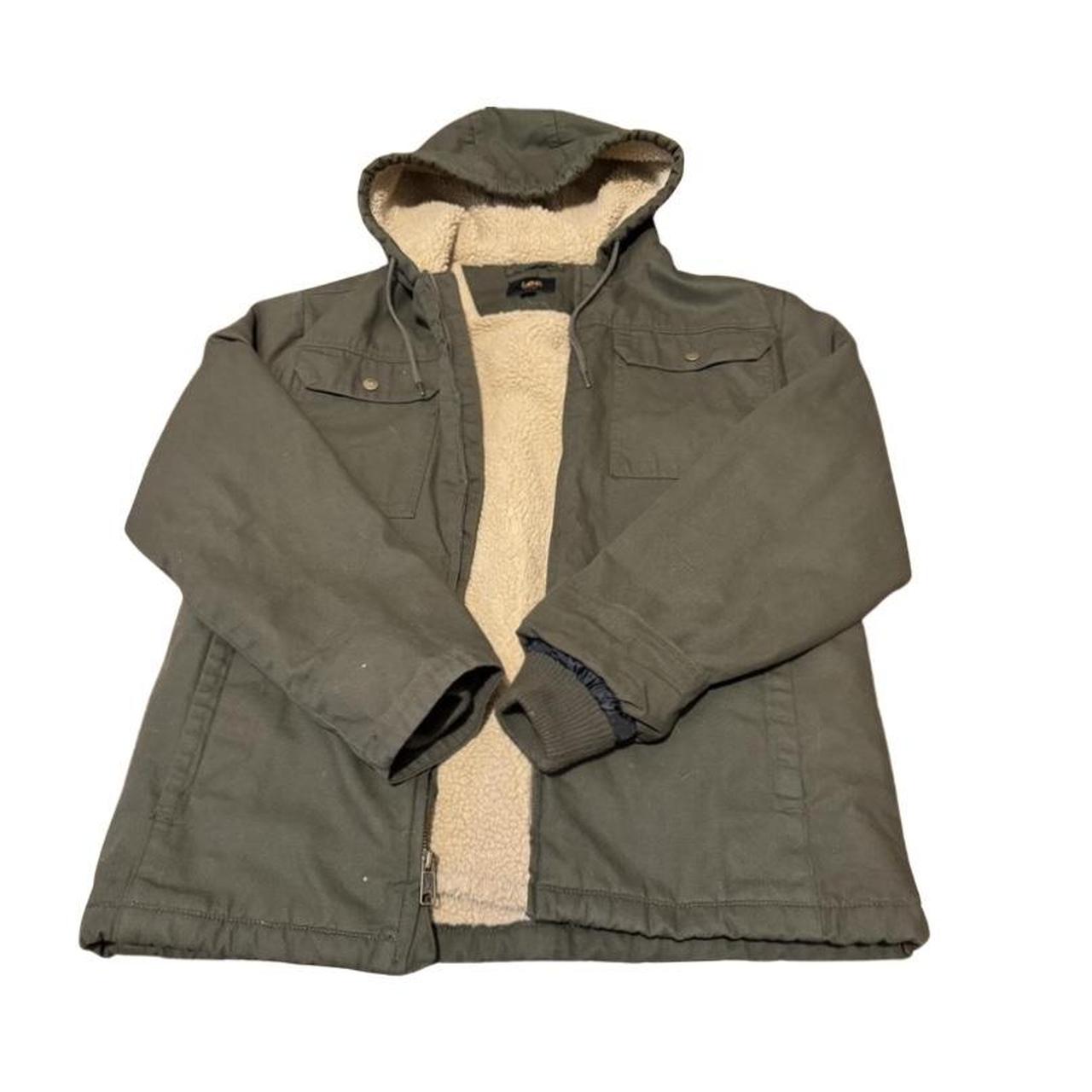 Warm Lee winter jacket • size small FITS... - Depop