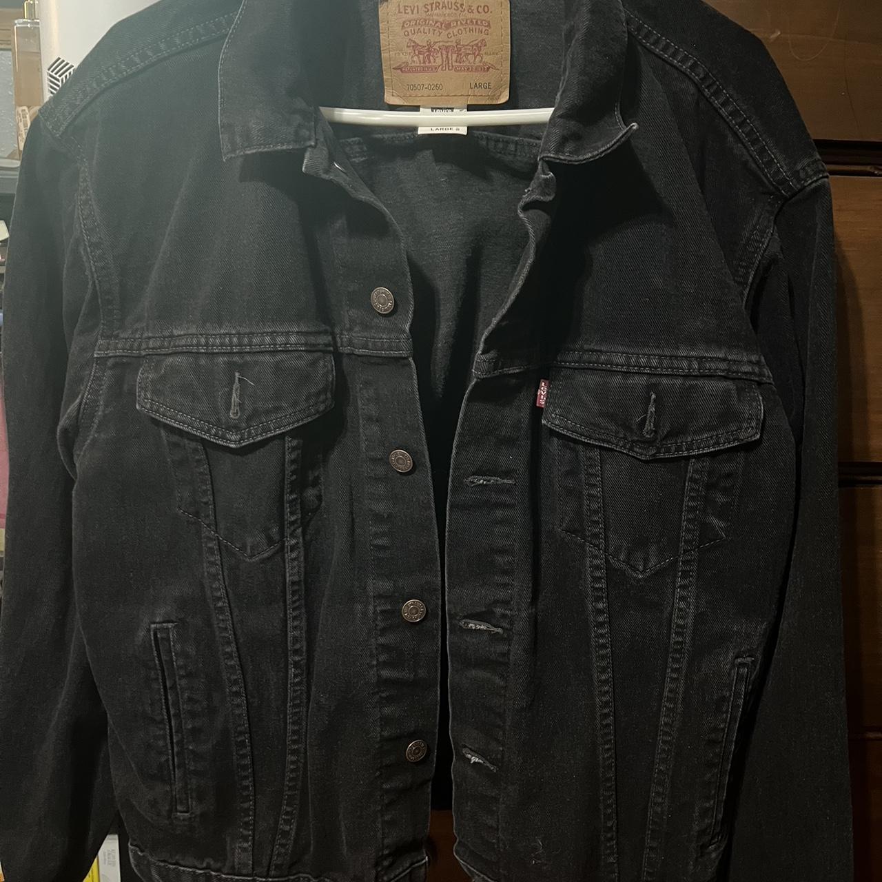 Levi’s Black Denim Jacket Large - Depop