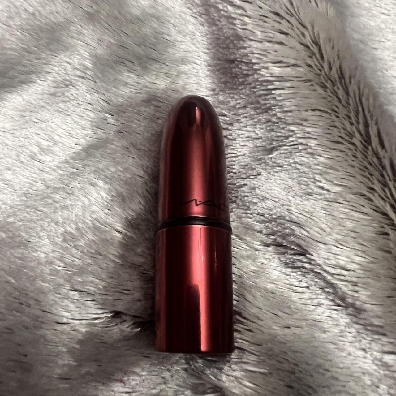 Mini Mac matte lipstick in the colour CHILLI - Depop