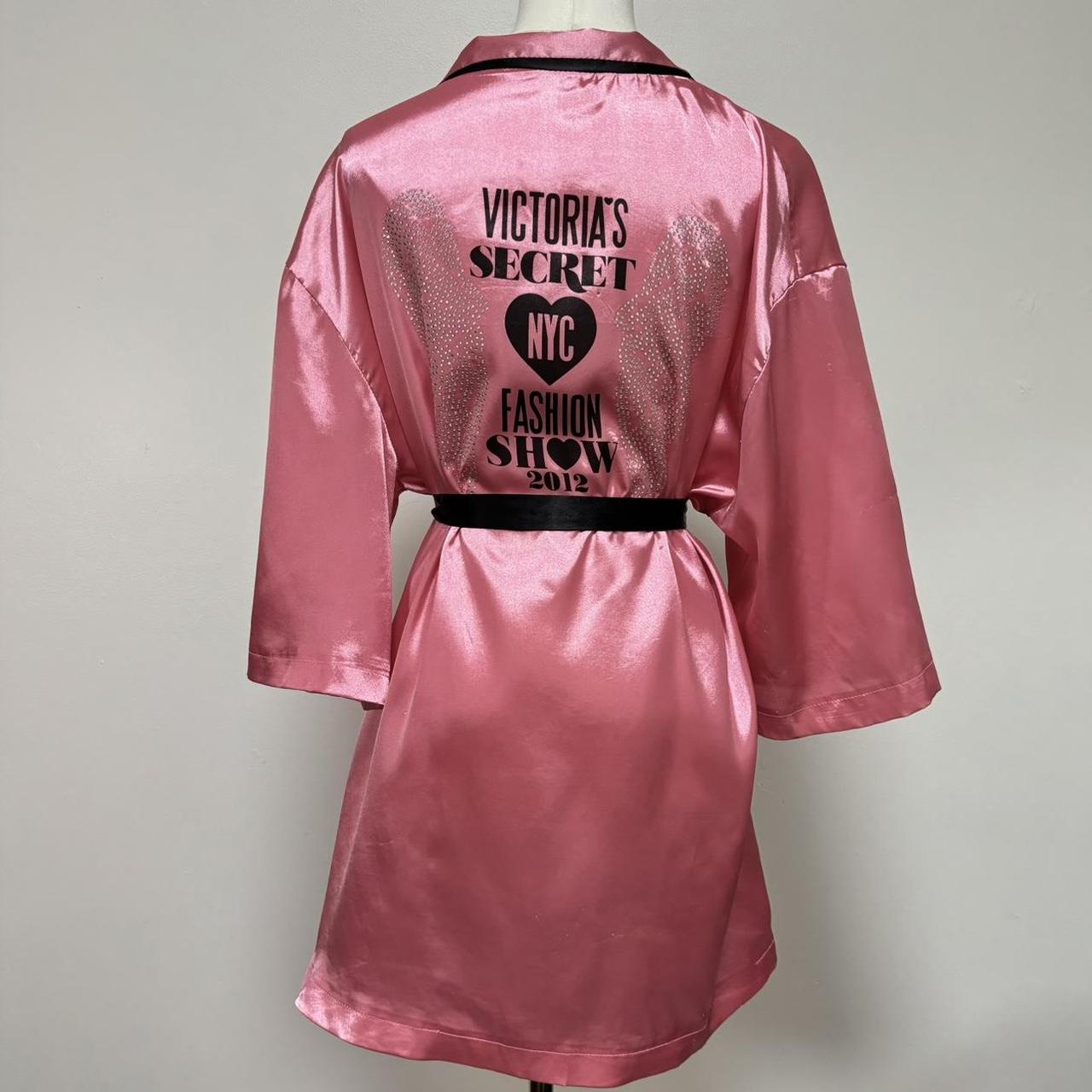 Victoria’s Secret NYC fashion show 2012 pink robe... - Depop