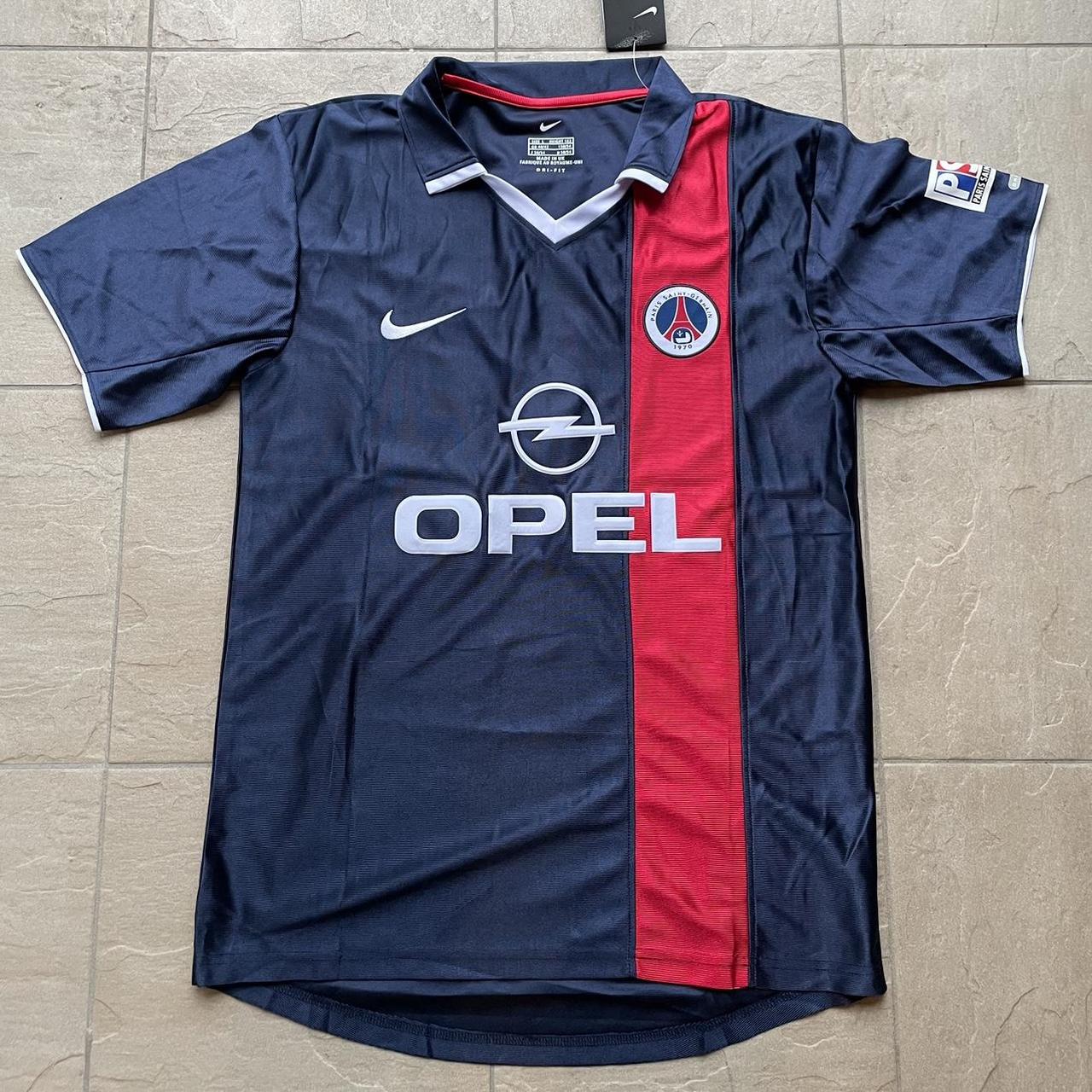 PSG 2001/2002 Home Shirt Ronaldinho 21 - Depop
