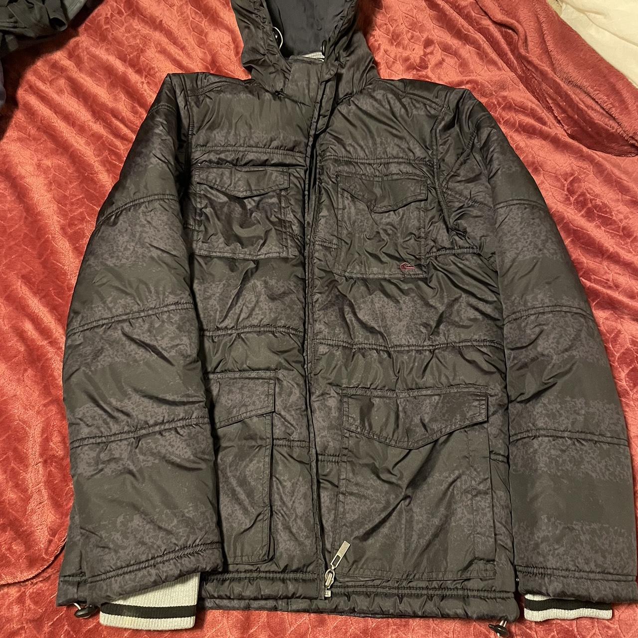 Nice quicksilver puffer - Depop