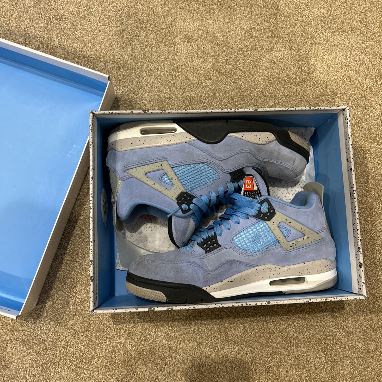 Slightly used unc jordan 4s. Very good condition and... - Depop