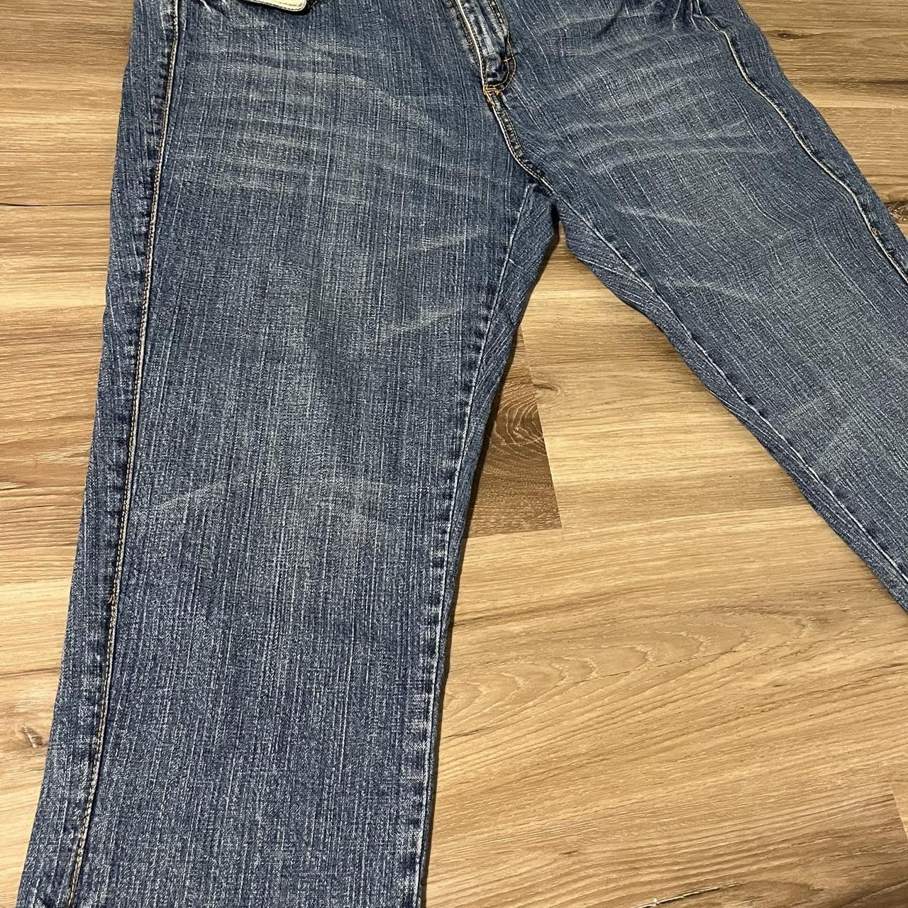 Aura by Wrangler short rise jeans. 33” length. 7”... - Depop