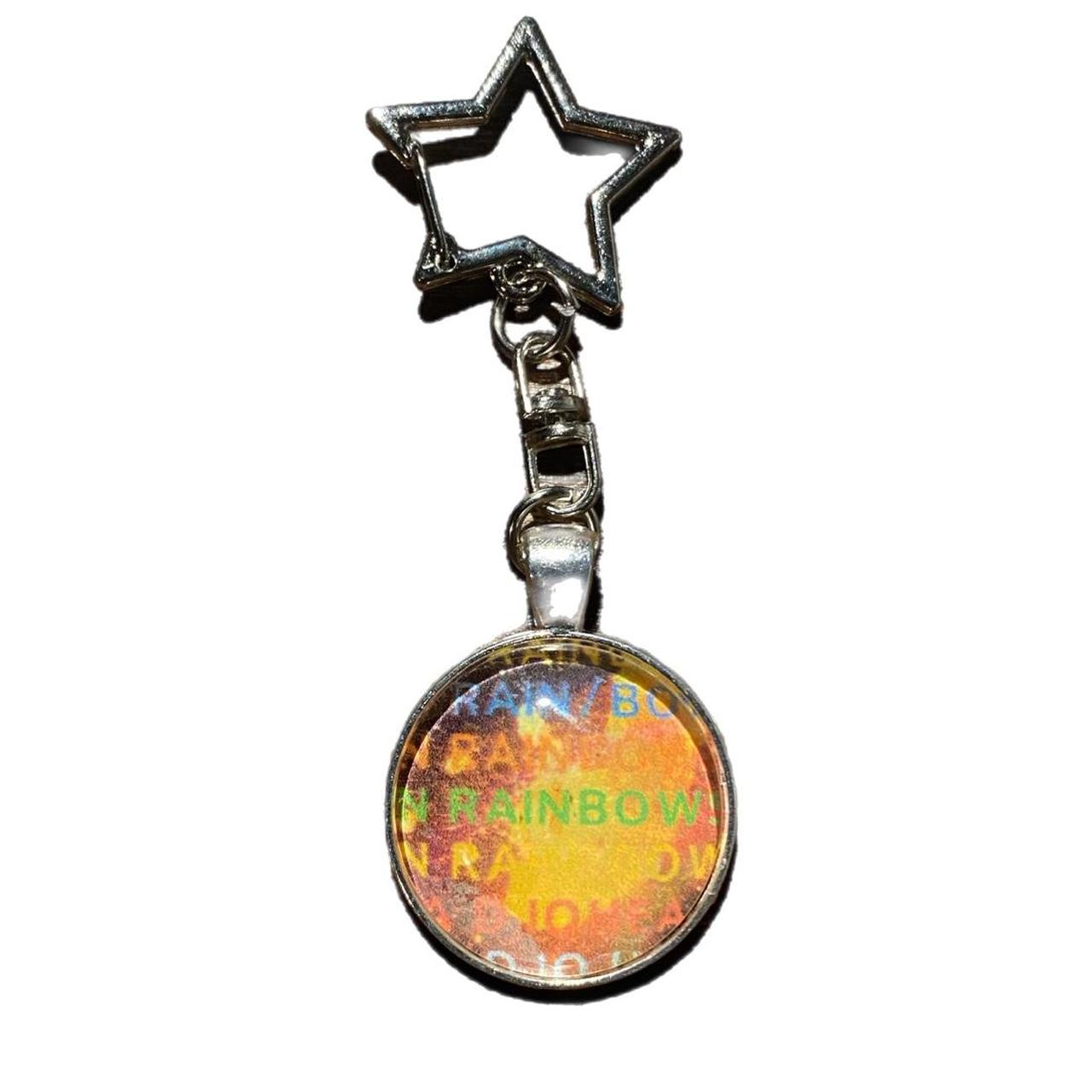 radiohead album cover star keychains PRICE IS FOR... | Depop