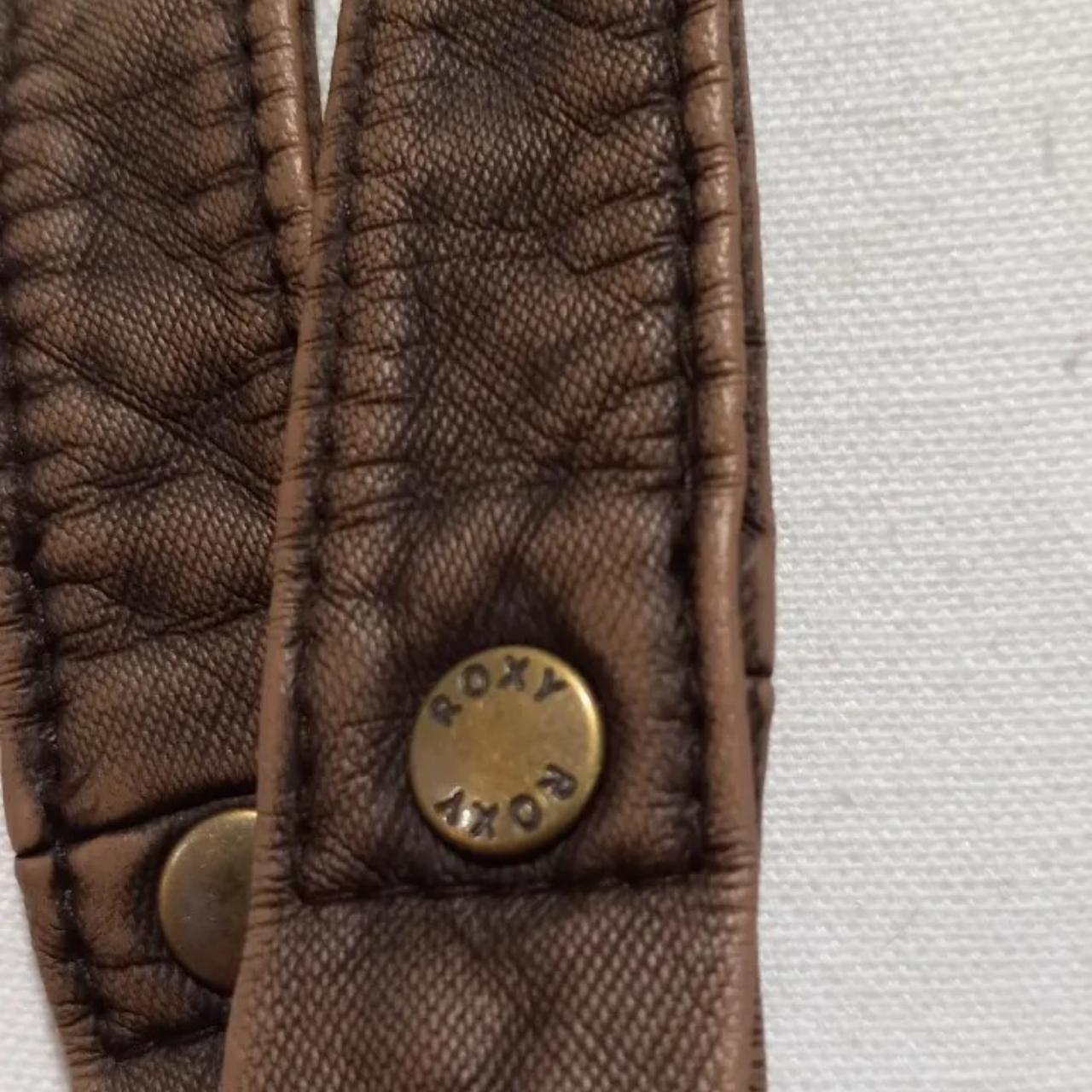 Roxy Women Bag Brown 14 1/2 inches across 11 inches... - Depop