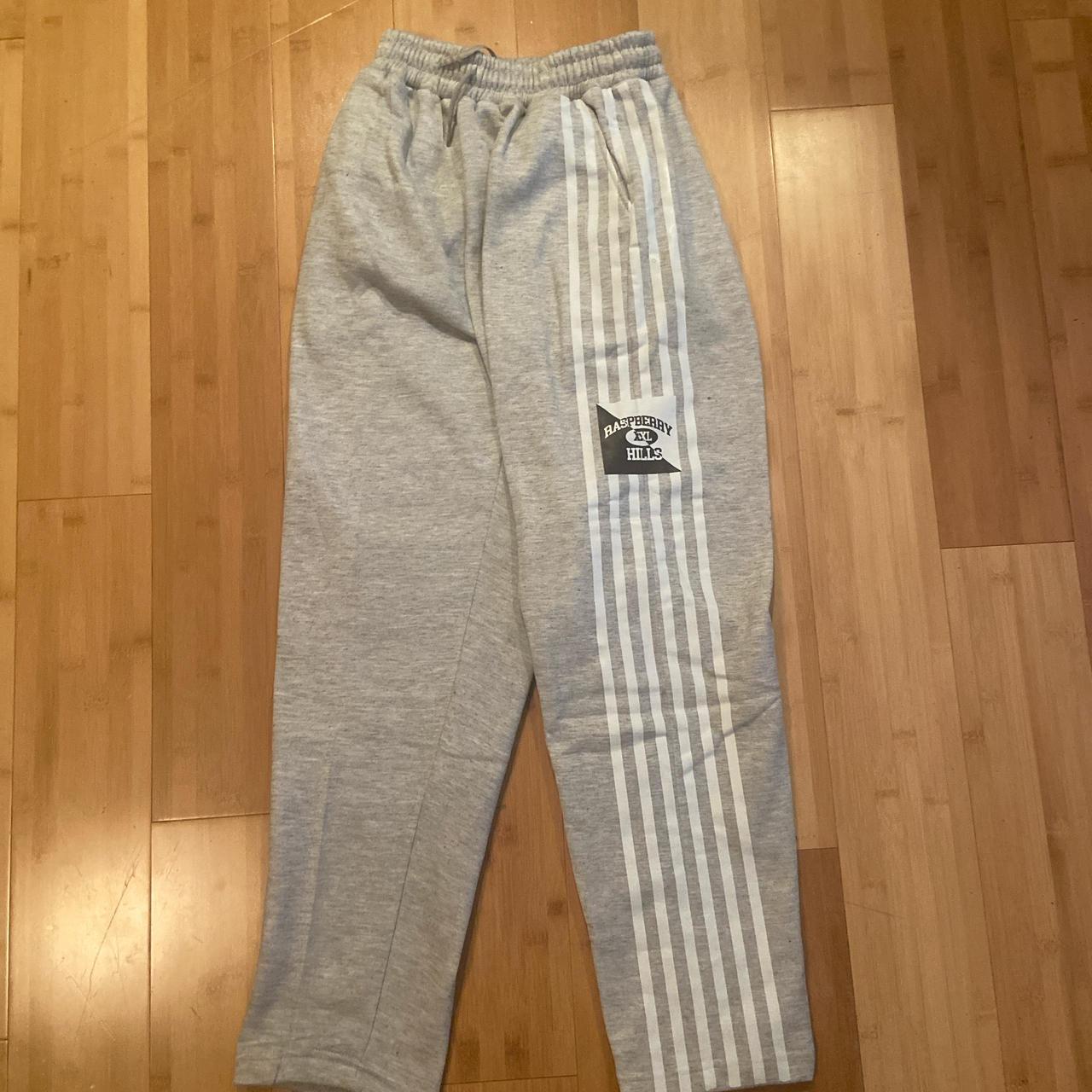 Raspberry hills sweatpants (Send offers) - Depop