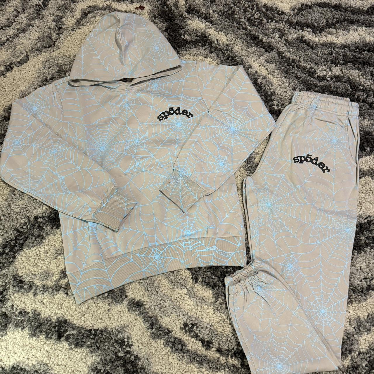 Sp5der Web set never worn | Depop