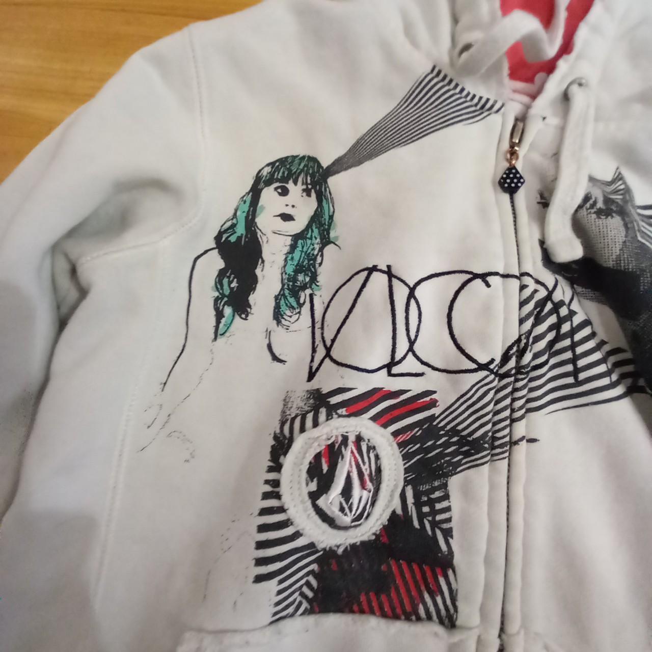 pretty cool volcom collab size medium in... - Depop