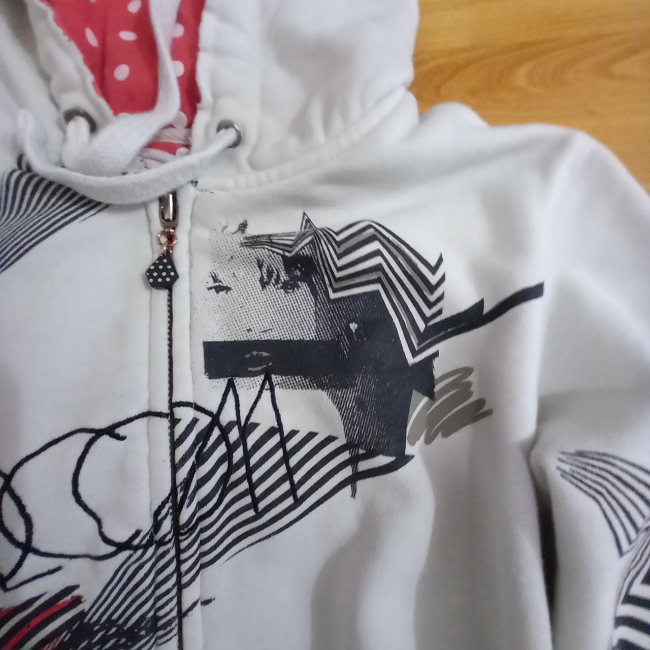 pretty cool volcom collab size medium in... - Depop