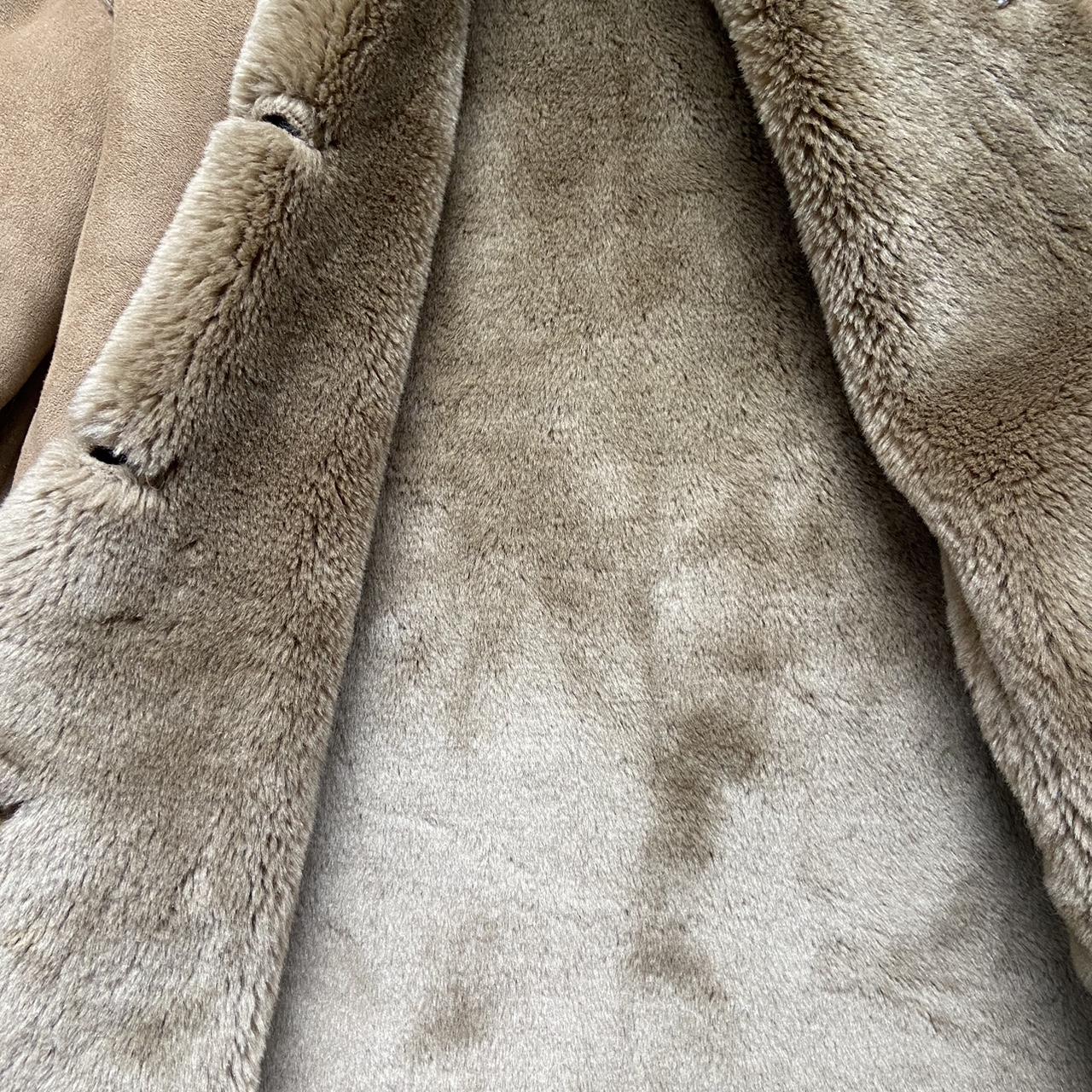 Heavy Weight Fuda Fur Coat 🐇 - Depop