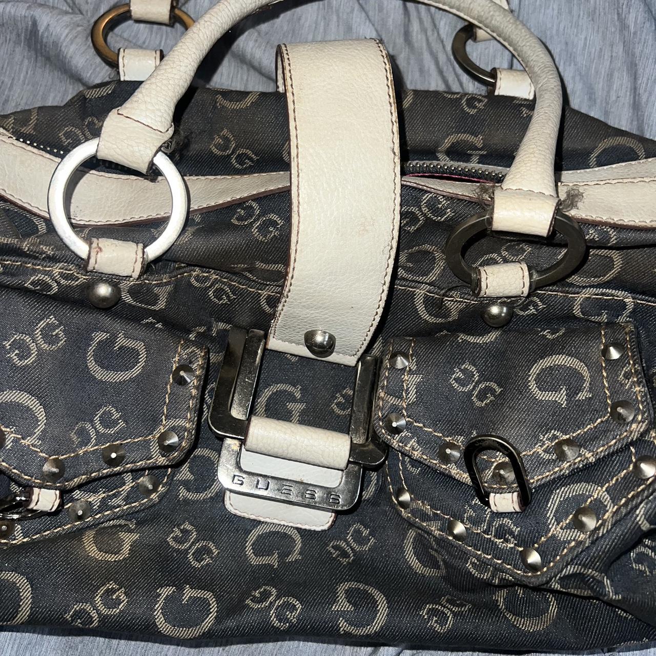 VINTAGE GUESS PURSE 👜 I LOVED THIS BAG FOREVER 🥰... - Depop
