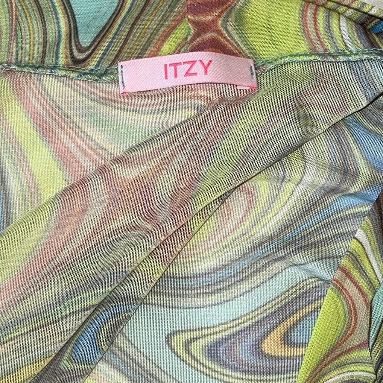 EUPHORIA OR BUST DUSTER 🧹 - Depop