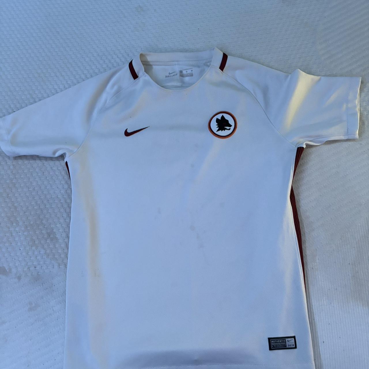 Roma Away Kit 16/17 Youth XL #Roma #Soccer #Kit... - Depop