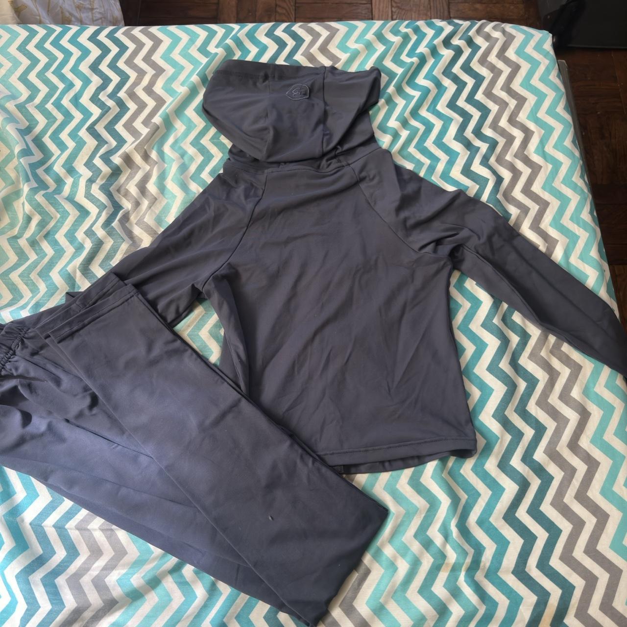 Body by raven Basics set Navy Blue. The Whole set is... - Depop